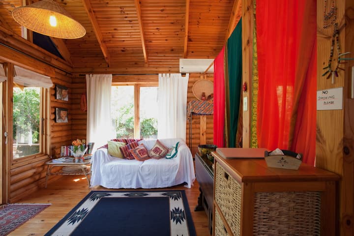 A Quaint Wooden Cabin - Somerset West
