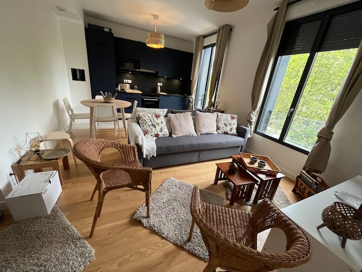 Richard Lenoir 4 Pax A/c Superbe - Paris