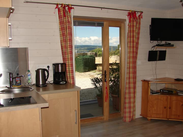 Appartement T2 Meublé  Une Chambre Plus  Salon - Annecy
