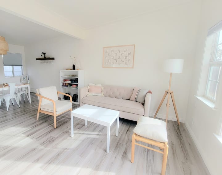 The 805 Bungalow, Just A 6 Minute Walk To Downtown Restaurants, Bars, And Tasting Rooms - Paso Robles, CA