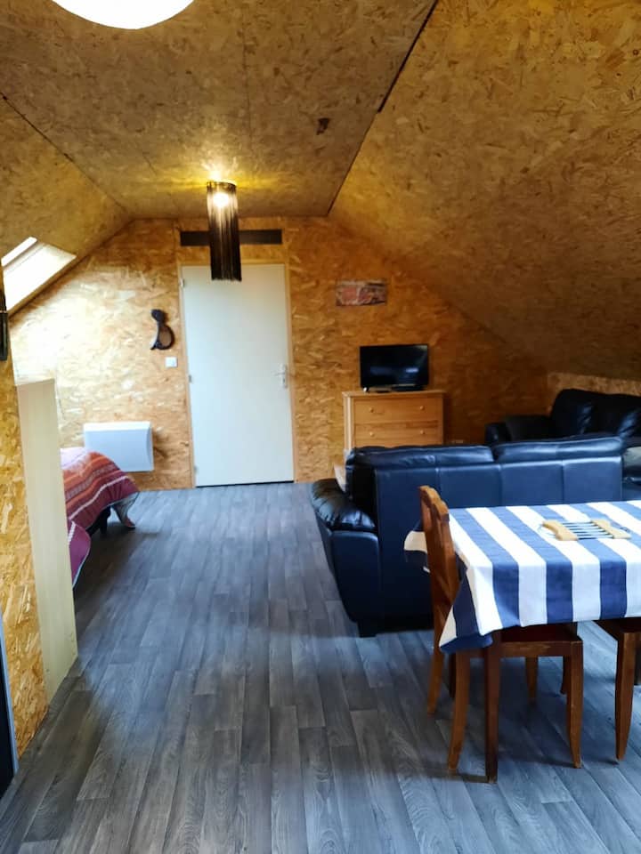 Studio Indépendant à La Campagne - Lac de Saint-Pardoux