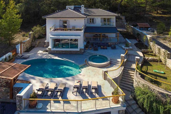 Yamaç Villa: Private Luxury Villa In Uzumlu - Türkei