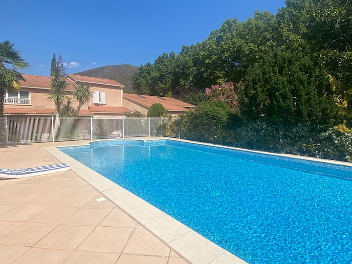 Villa Piscine Entre Mer Et Centre Corse - Corsica