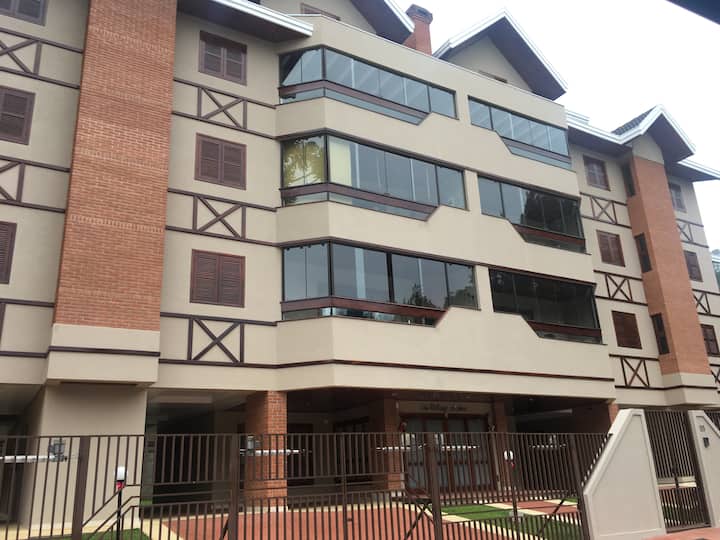 Cobertura No Capivari 4 Suítes - Campos do Jordão