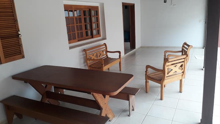 Casa Próximo A Praia Do Tombo - Santos