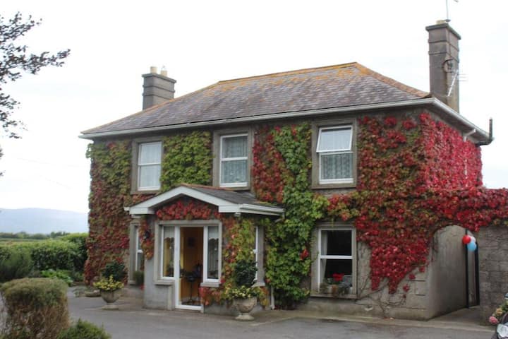 Lagganstown Farm House - Tipperary