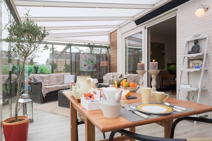 Dichtbij Amsterdam, Haarlem En Leiden - Aalsmeer