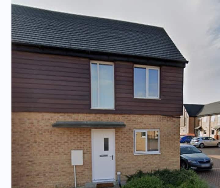Stylishhome4 Family& Contractors Leeds - Leeds