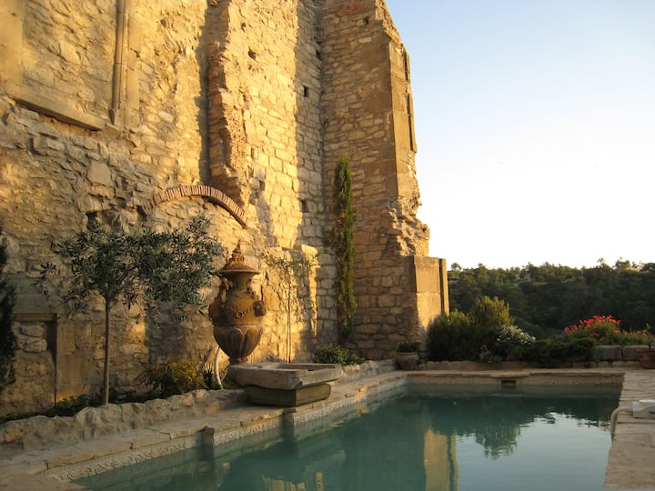 Chateau D'aragon The Medieval Experience! - Carcasona