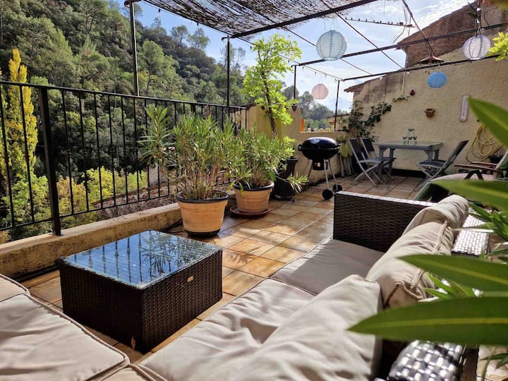 Gorgeous Village House With South Facing Terrace! - Cotignac