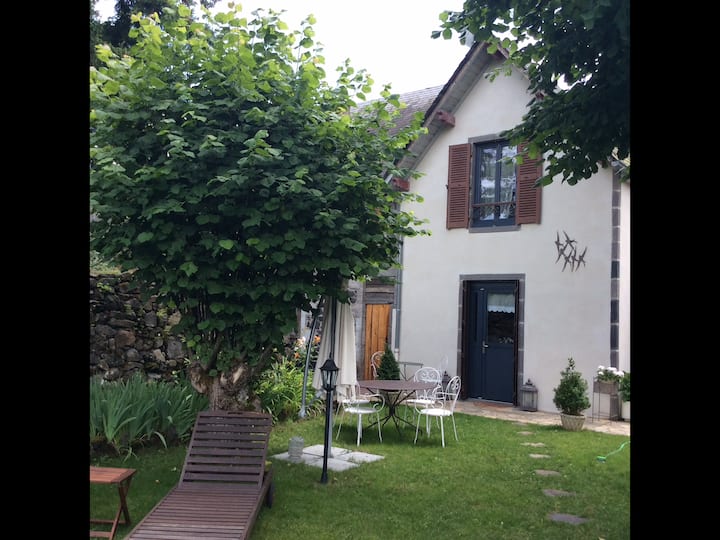 Le Pavillon De Louis - Super-Besse