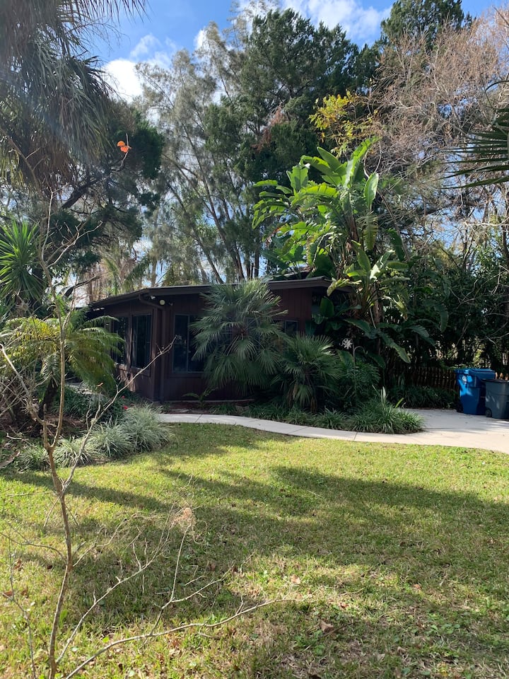 A Dream Cottage!!! - Weeki Wachee, FL