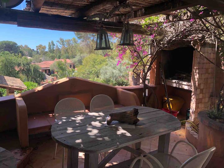Lovely 2-bedroom Apartment With Pool Access - Sardinia Island