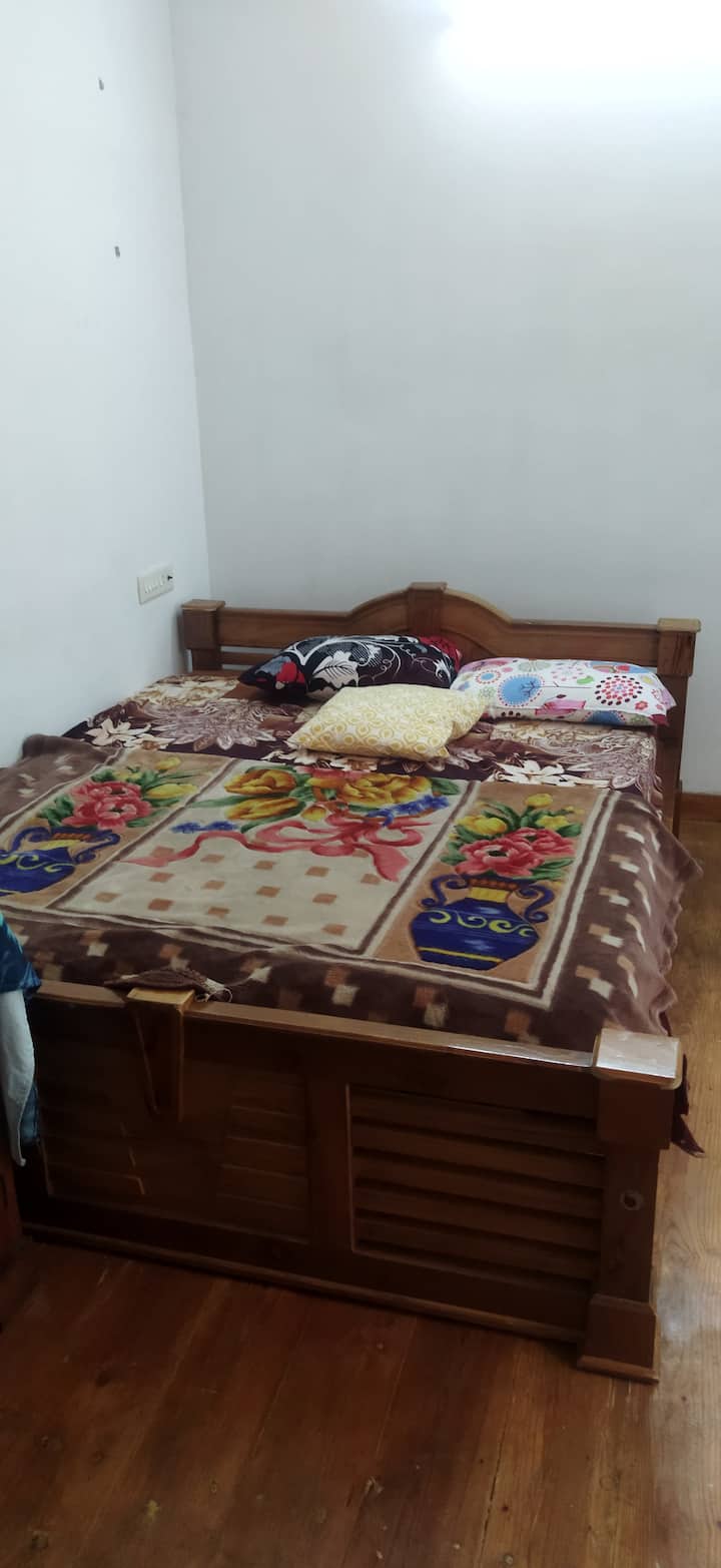 𝙏𝙤𝙢'𝙨 𝙃𝙤𝙢𝙚 𝙎𝙩𝙖𝙮 - Alappuzha