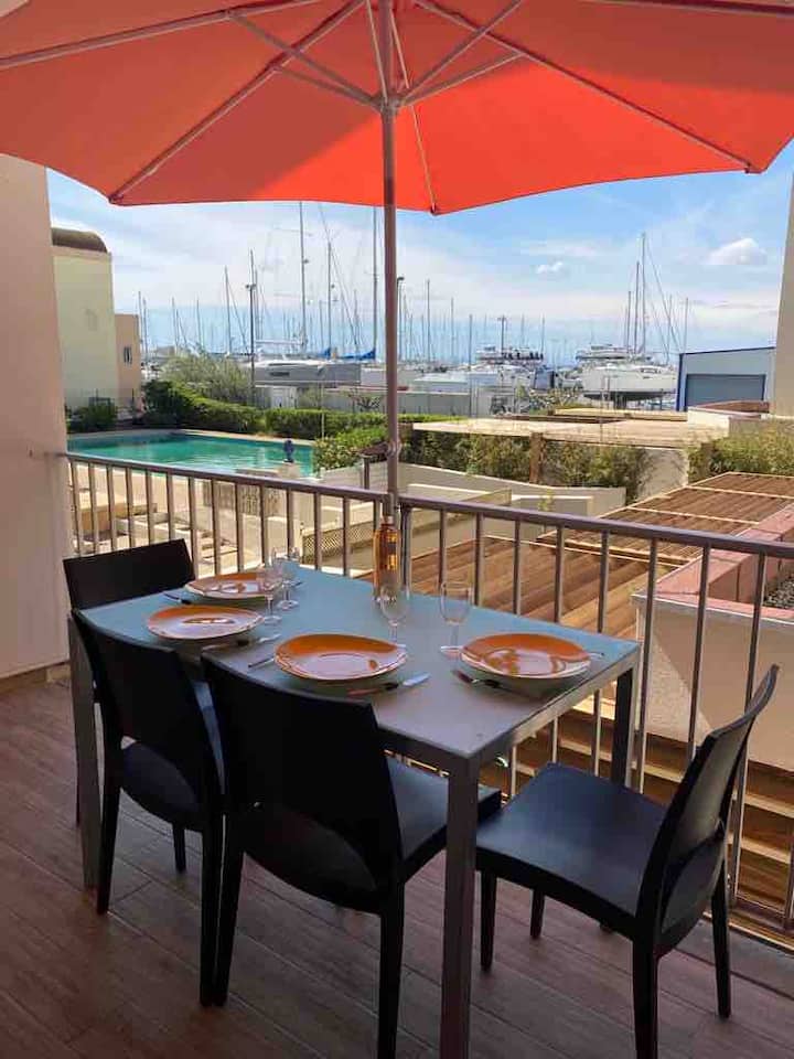 Très Joli T2 27m2 Avec Balcon Vue Piscine,parking. - Gruissan