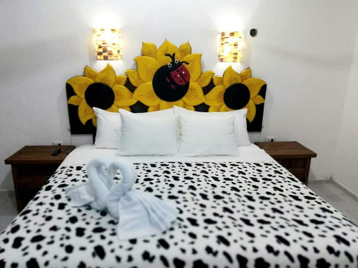 Casa Felipe's  Planta Baja Equipada De Lujo - Valladolid, México
