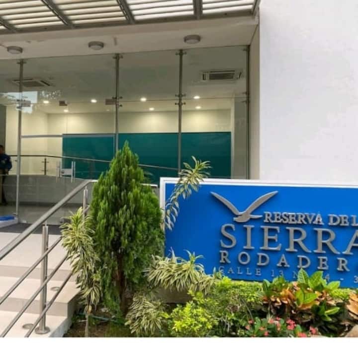 Apartamento En El Rodadero Con Piscina Y Jacuzzi - Santa Marta