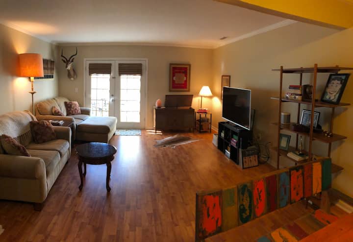 Eclectic James Island Townhome - James Island, SC