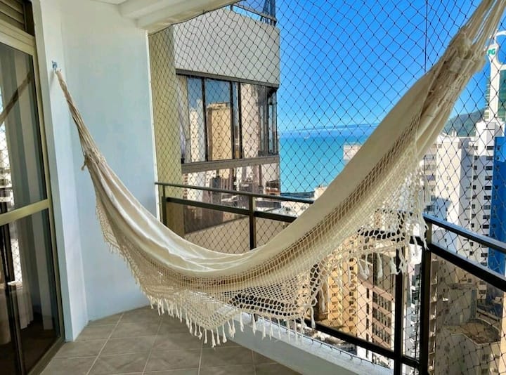 Apartamento Vista Mar 100 Metros Da Praia - Balneário Camboriú