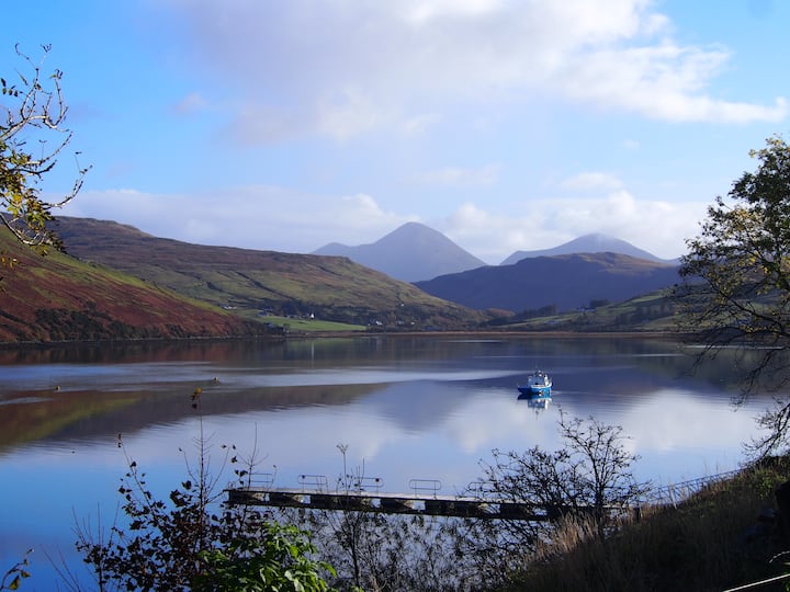 Greyhound Cottage, Carbost - Skye