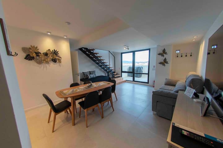 “Dúplex C/vista Al Canal + Parrilla | Centro” - Ushuaia