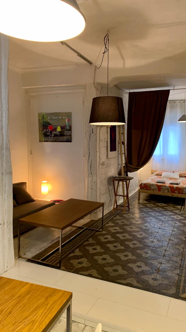 Pequeño Loft Independiente - Bilbao
