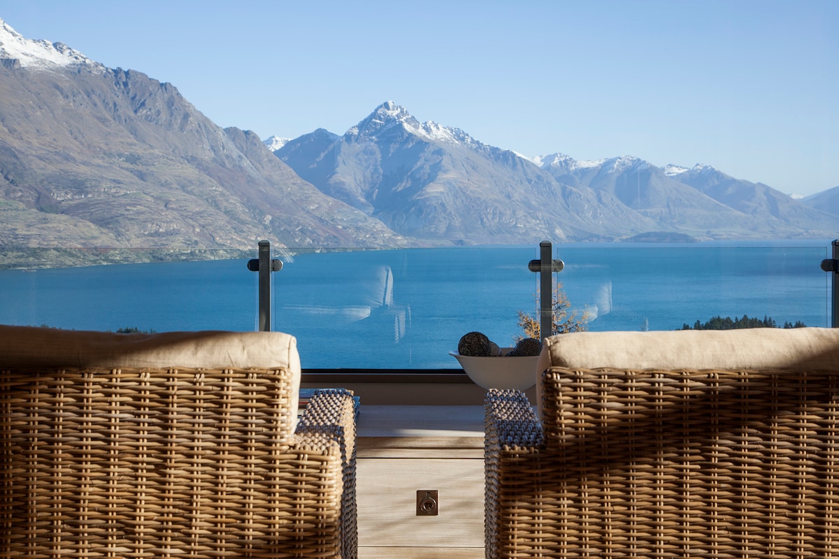Queenstown Holiday Rentals & Homes - Otago, New Zealand | Airbnb