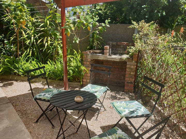 Luna's Nest - George