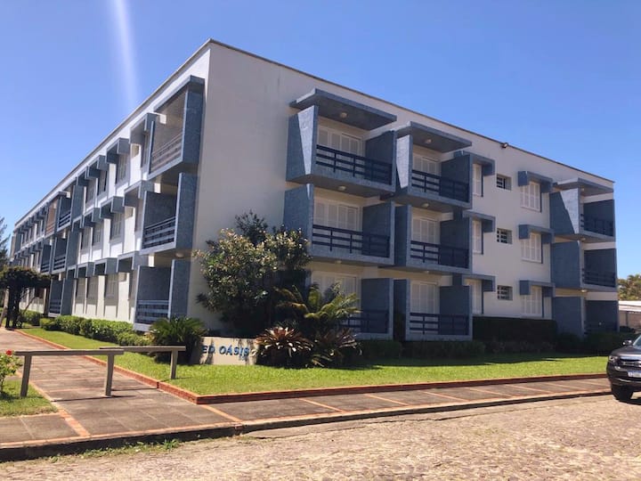 Apartamento 3d Em Atlântida, A Uma Quadra Da Praia - Xangri-lá