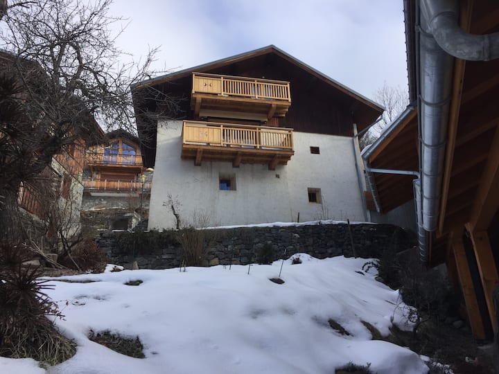 Chalet Traditionnel, Meribel 12 Personnes - Méribel