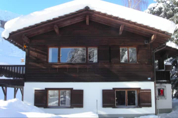 Swiss Chalet In Klosters - Klosters-Serneus