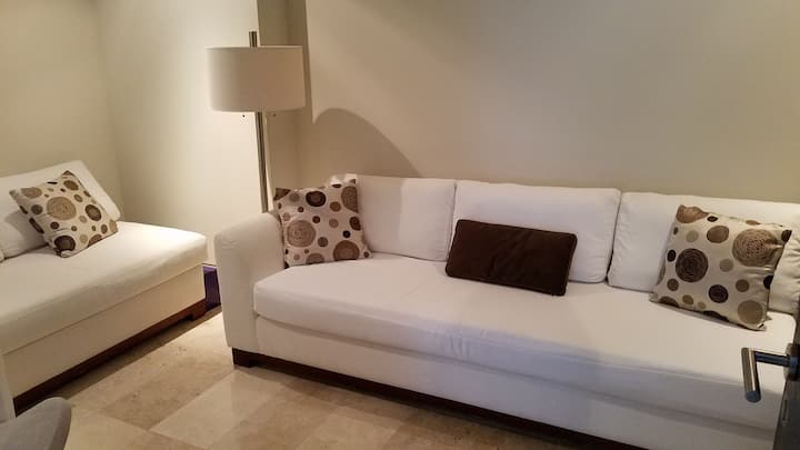 Luxury Paramount Bay 406 B Condo - Puerto Vallarta