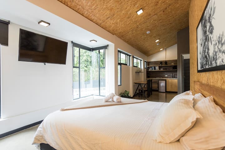 ☆Nature ●A/c ♥Of Poblado ●100mb Wifi ●Pool Netflix - Colombia