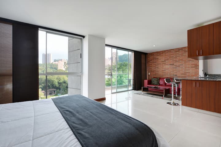Loft, Near Provenza, Balcony, Fast Wifi, A/c - Medellín, Colombia