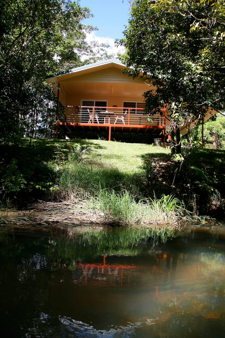 Platypus Cottage - A Peaceful Getaway On The River - Ravenshoe
