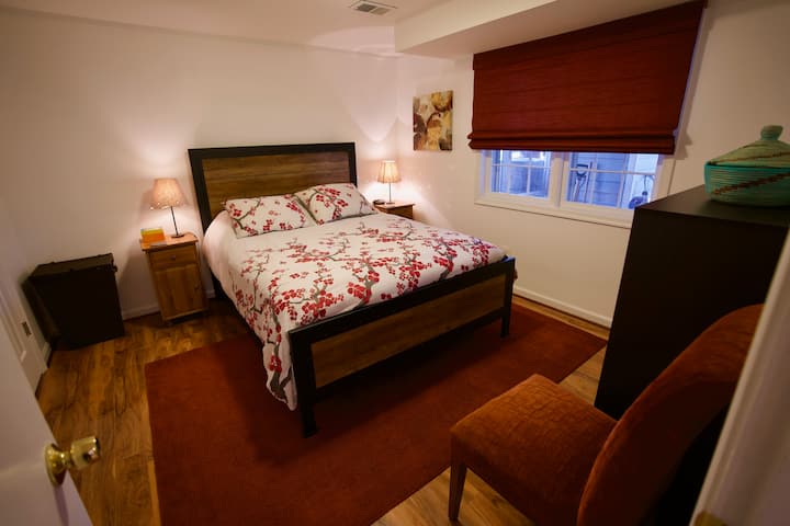 Brand New Apartment Near Dc--a Forest Oasis! - Alexandria, VA