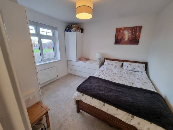 Double Room + Single Matt, Sleeps 3 - Ormskirk