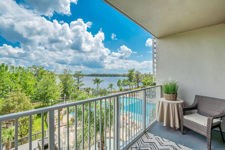 Waterfront Disney Area Resort! - Lake Buena Vista, FL