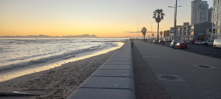 Gracias Grasso, Strand, Cape Town, South Africa. - Somerset West