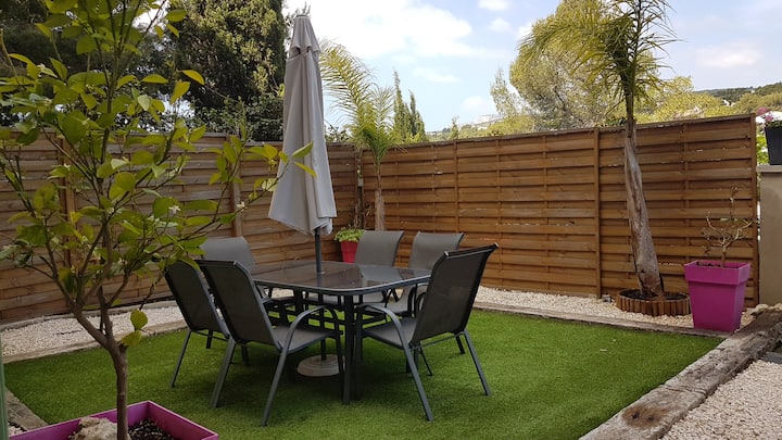 Appartement Avec Jardin, Wifi, Parking Privé - Cap Canaille
