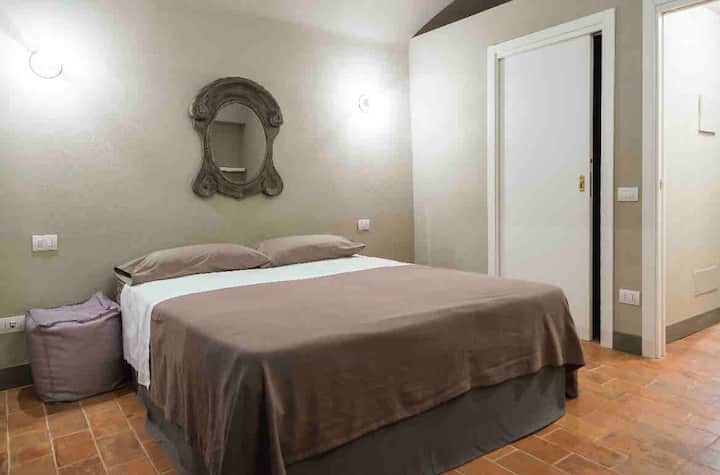 Bilocale Di Charme Nel Centro Storico Di Parma - Parma