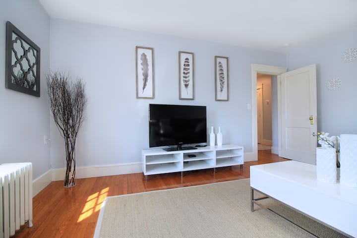 Alby's  Cozy Home - Atlantic Beach, Rhode Island