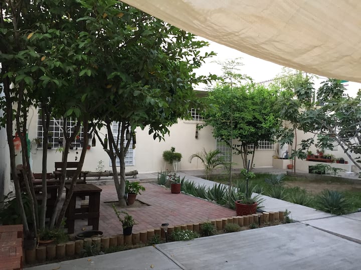 Casita En El Centro Historico, La Mejor Ubicación! - La Paz