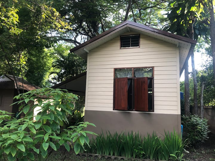 Ban Mai (Fan) - Mae Hong Son