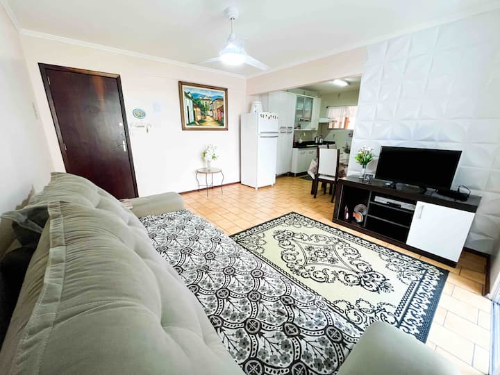 Apartamento A 60m Da Praia, Simples E Aconchegante - Itapema