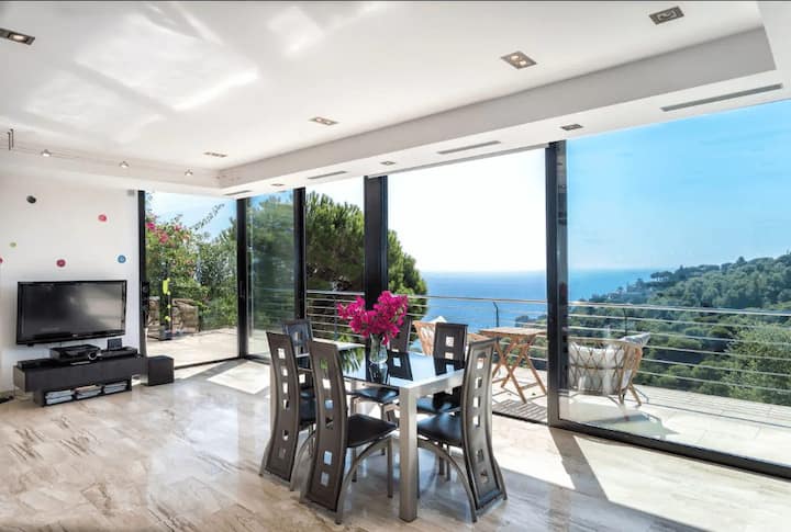 Nice Views ► Private Beach, Pool, Jacuzzi - Tossa de Mar