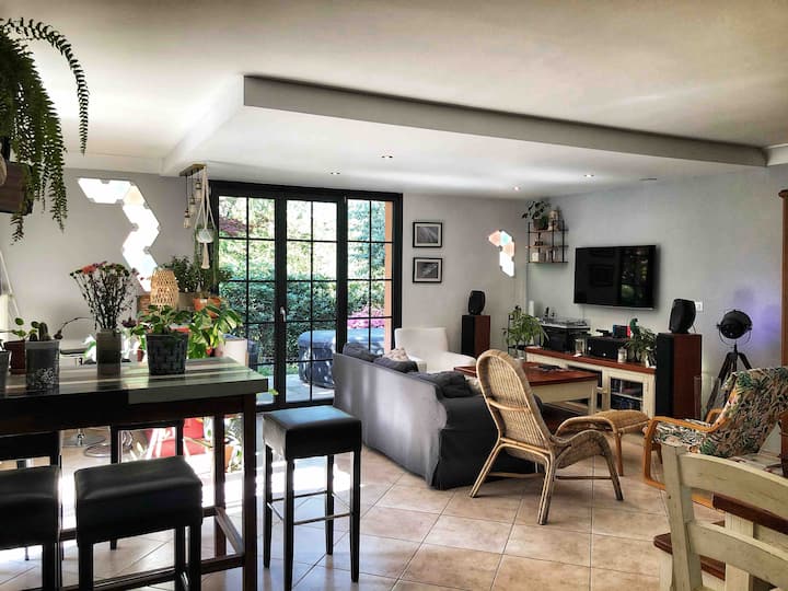 Maison Familiale Au Bord Du Gesvres Et De Nantes - Nantes