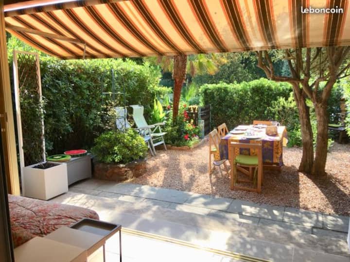 Le Manoir T1  Jardin Piscine Parc Arboré Standing - Saint-Raphaël