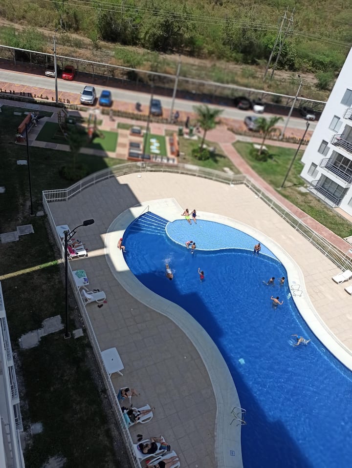 Apartamento Con Vista A La Montaña En Girardot. - Girardot