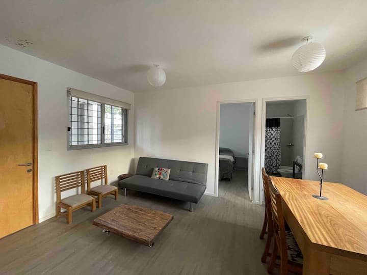 Apartamento Planta Alta. - Uruguay